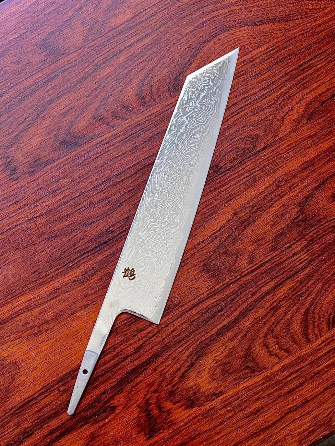 Crane Damascus Wave pattern Kiritsuke 240mm. [Blade] - Cutboy Knife